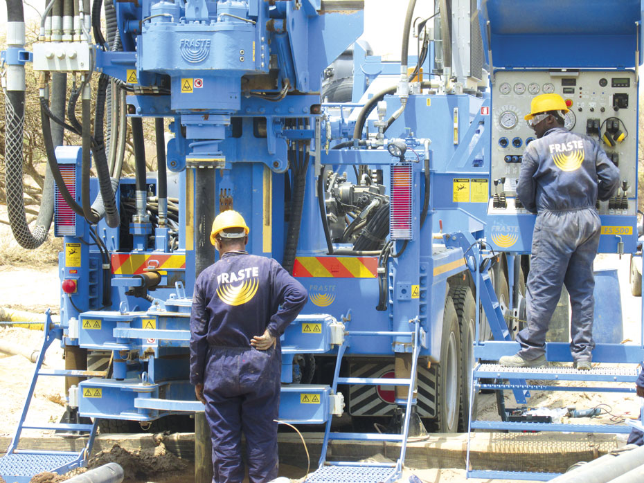 Fraste FS 500 - Fraste Spa - mobile drilling rigs and truck mounted.