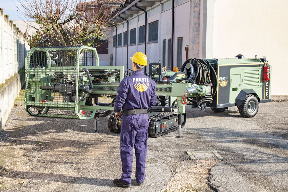 MITO 4 CS - Fraste Spa - mobile drilling rigs and truck mounted.