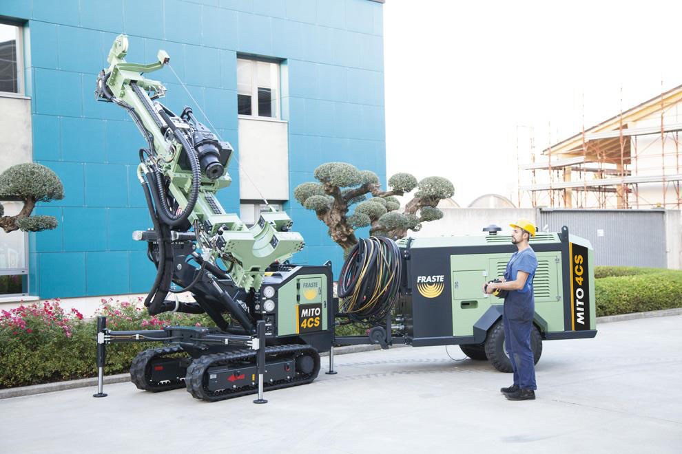 MITO 4 CS - Fraste Spa - mobile drilling rigs and truck mounted.