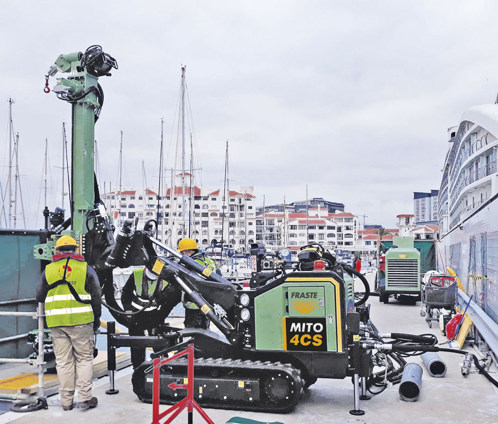 MITO 4 CS - Fraste Spa - mobile drilling rigs and truck mounted.