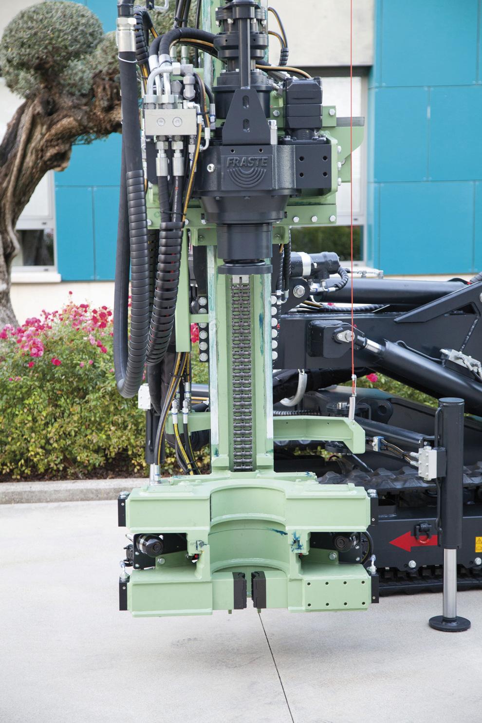 MITO 4 CS - Fraste Spa - mobile drilling rigs and truck mounted.