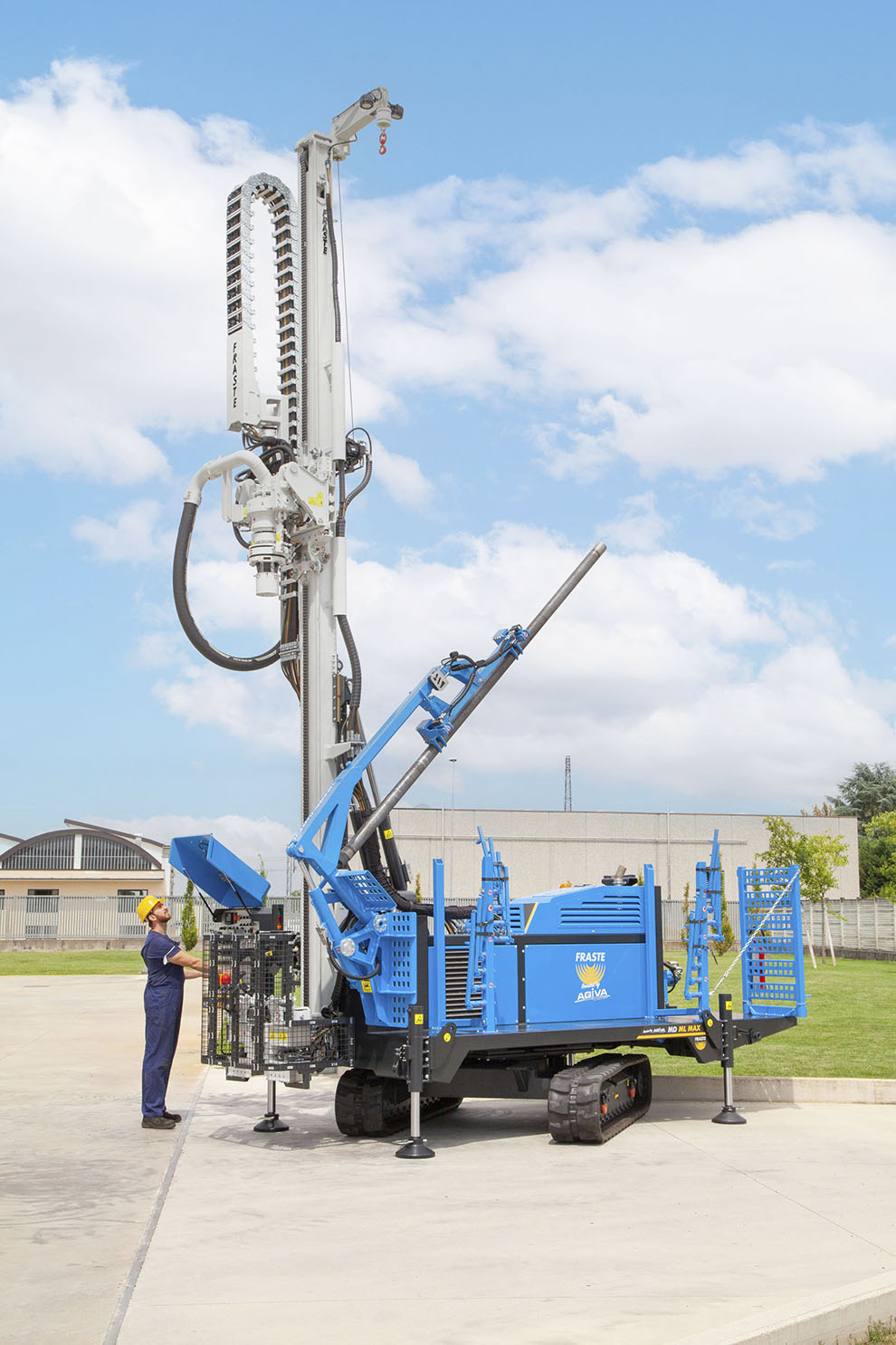MULTIDRILL ML MAX - Fraste Spa - mobile drilling rigs and truck mounted.