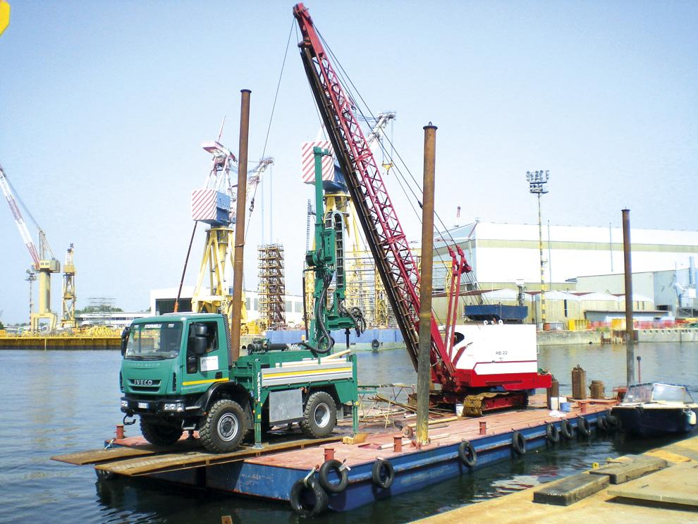 MULTIDRILL ML T - Fraste Spa - mobile drilling rigs and truck mounted.